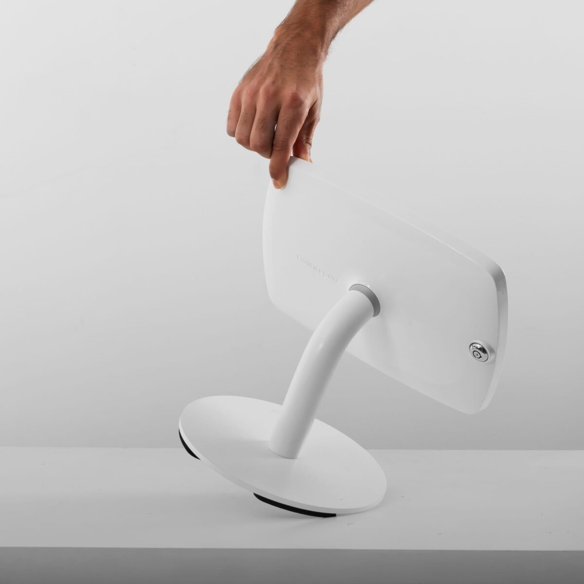 Buy BouncePad Counter 60 Free Standing Tablet & iPad Desktop Kiosk ...